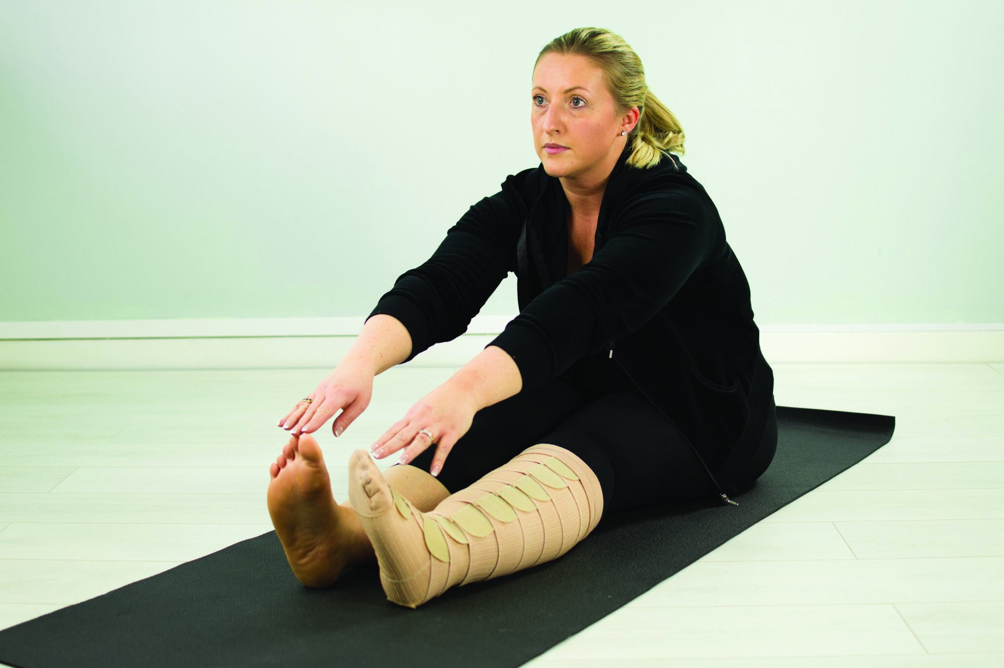 Kompressionstextilier för nedre extremiteter - Steripolar Sverige